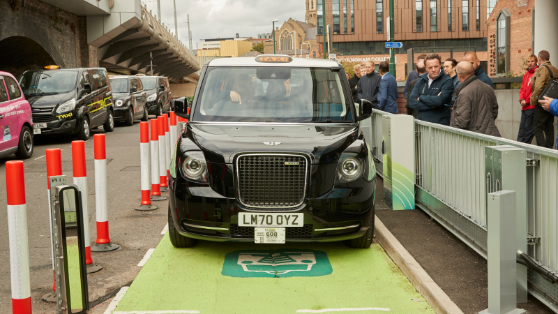 Nottingham Trials UK’s First Wireless Taxi Charging Rank | Future ...