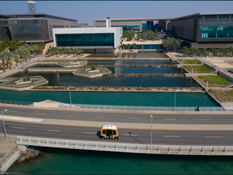 EasyMile Leading on Autonomous Shuttles in Middle East